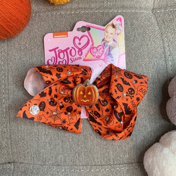 JoJo Siwa | Accessories | Jojo Siwa Halloween Bow Bnwt | Poshmark